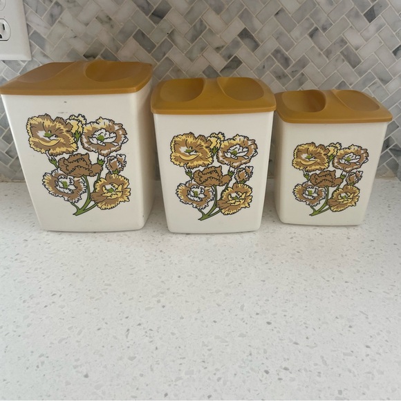 Vintage | Kitchen | Mid Century 97s Melmac Harvest Gold Floral 3 Piece ...